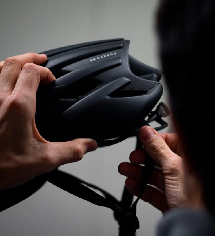 The Helmet Hub – The Cyclist Mess